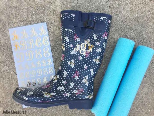 Upcycled Crafts - 3 Crafts Perfect For Spring - Julie Measures