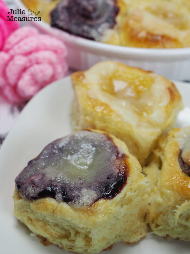 Homemade Czech Kolache Recipe - Julie Measures