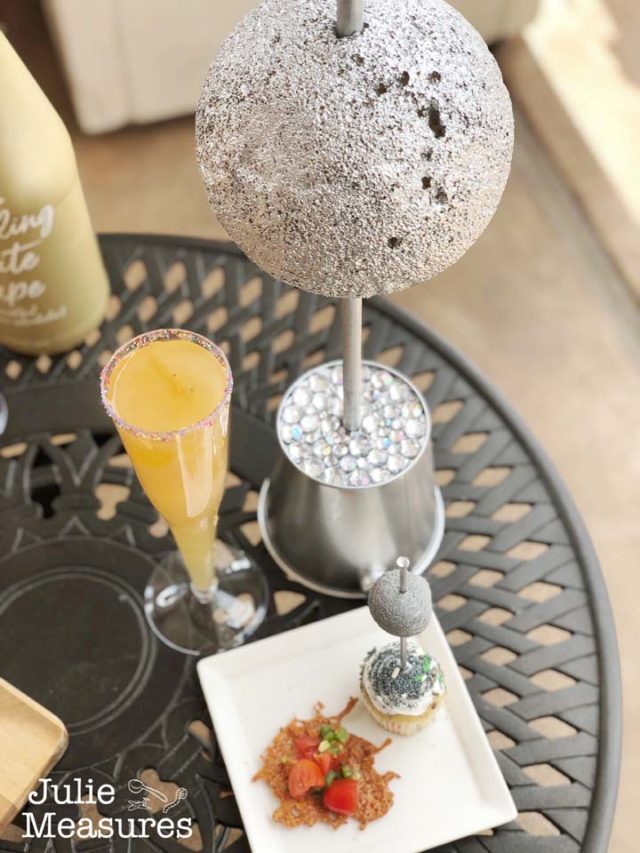 DIY New Years Eve Ball Drop - Julie Measures